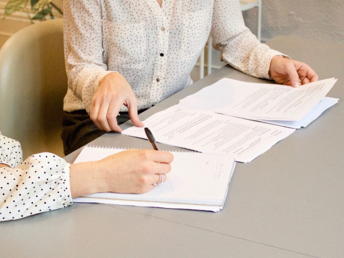 Notaris Jakarta Pusat, Ini 7 Perbedaannya dengan PPAT - Officenow